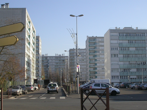 Ségrégation urbaine et politiques publiques : étude comparative ...